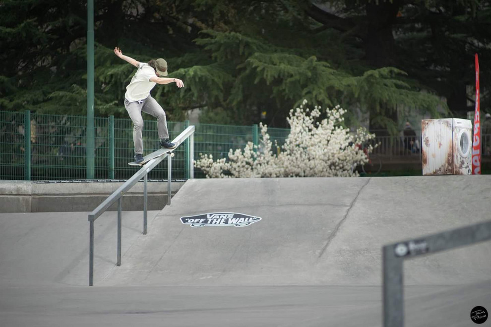 Exploring Platza - BoardBrothers vol.2 - Fakie Shop Merano and Silandro ...